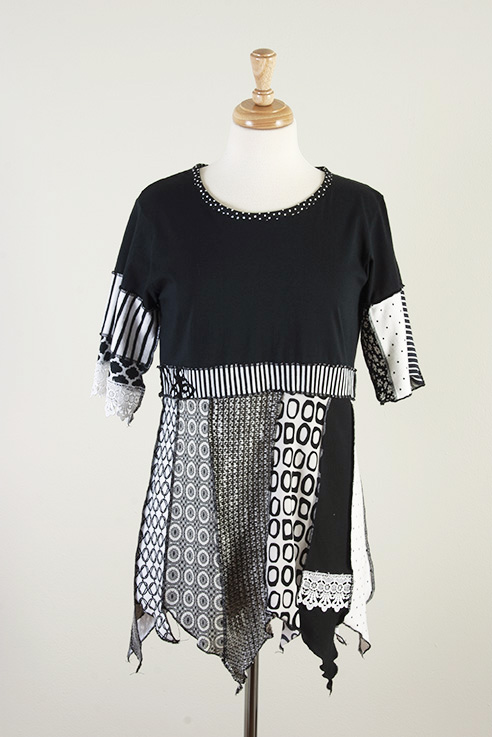 upcycle top B&W – Hand Painted Designs by Lorna